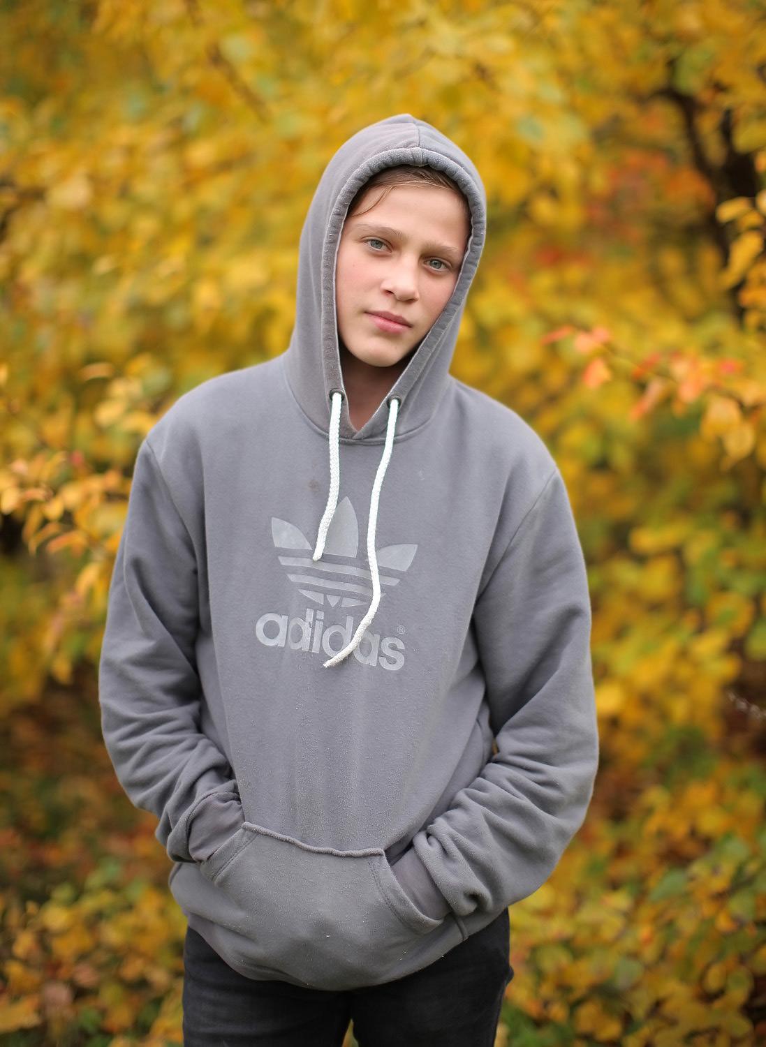 Photo album TBW Ugo in bed | Twinkaboo.com