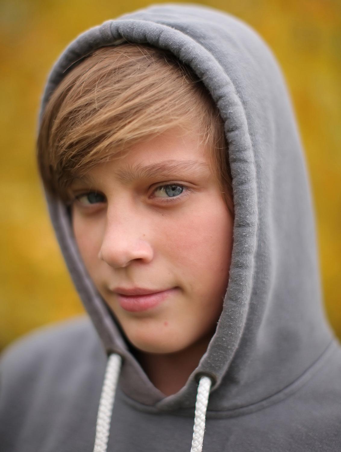 Photo album TBW Ugo in bed | Twinkaboo.com