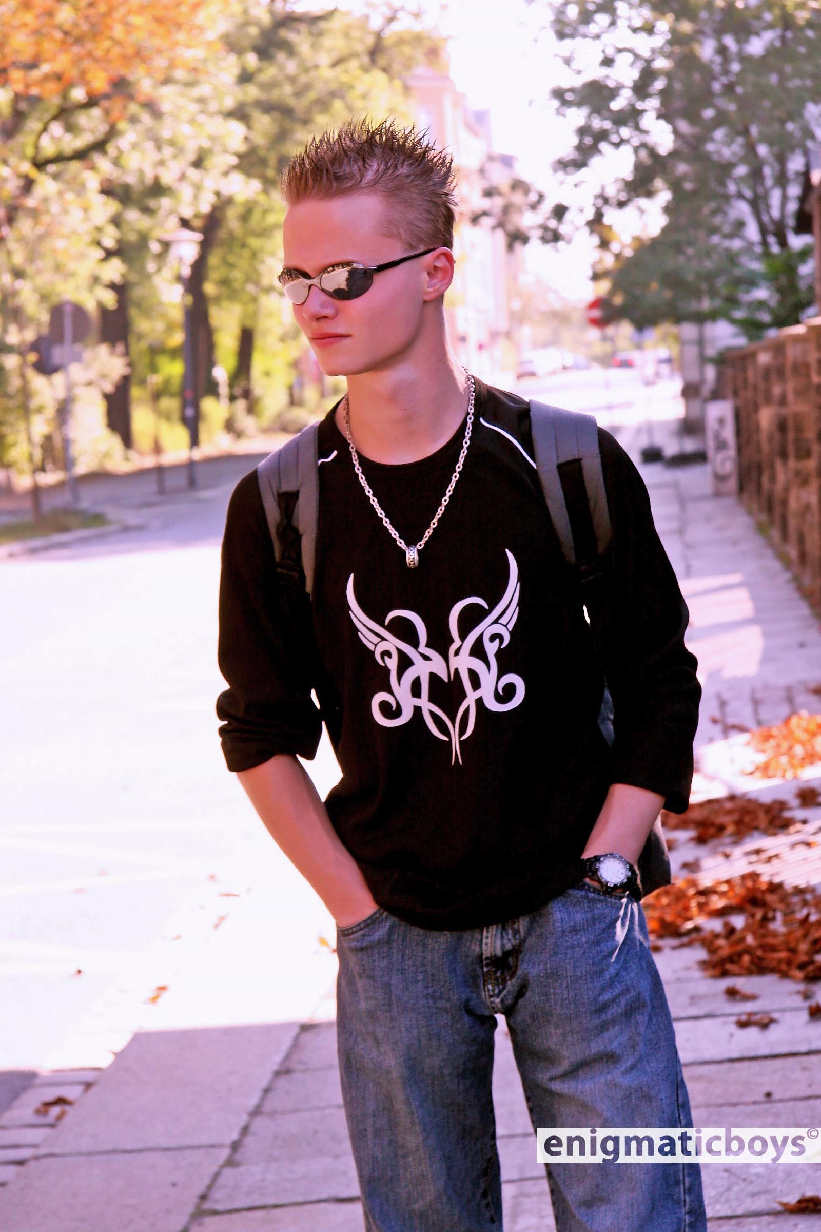 Photo album Enigmaticboys Pat | Twinkaboo.com