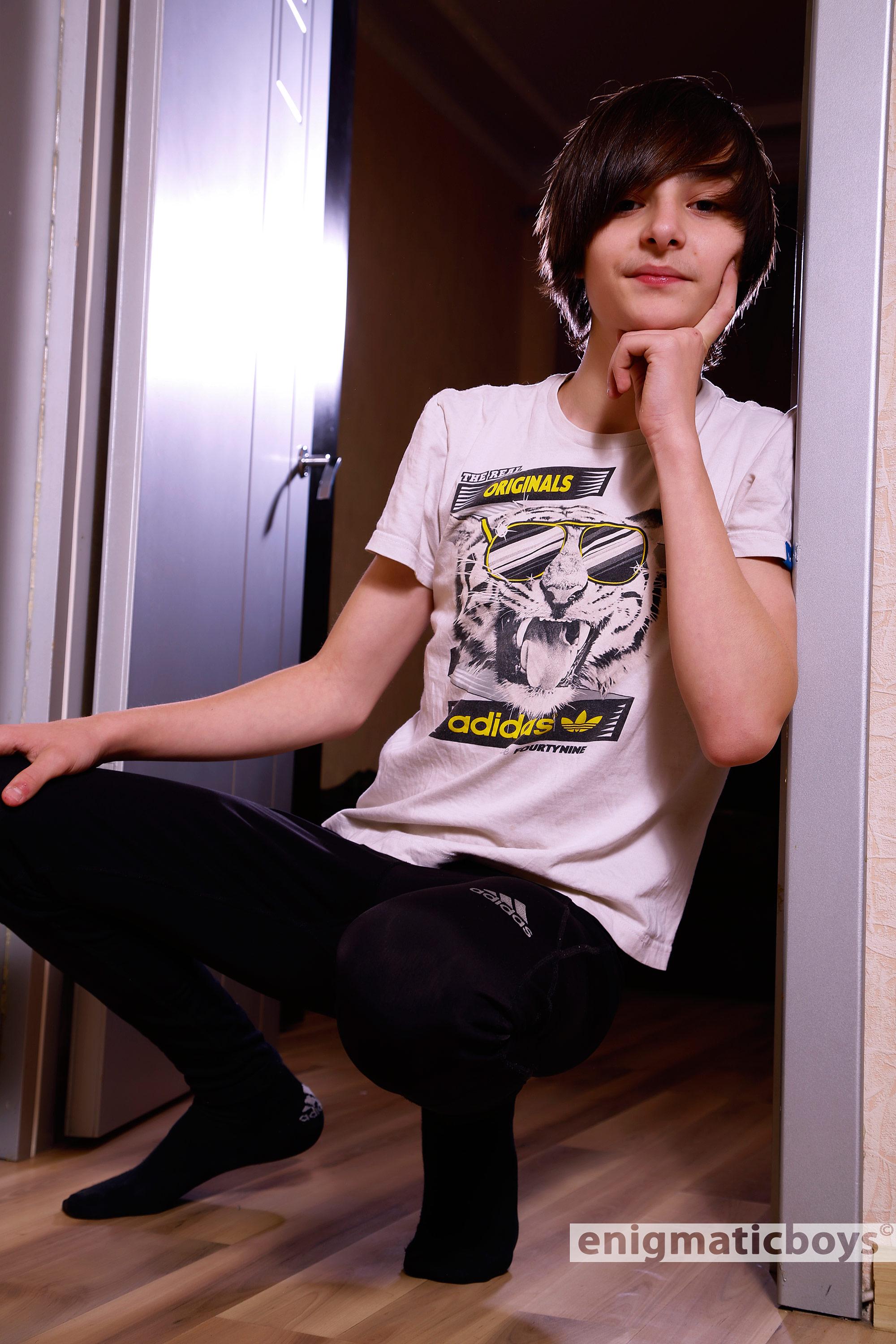 Photo album LeeRyan-Enigmaticboys | Twinkaboo.com