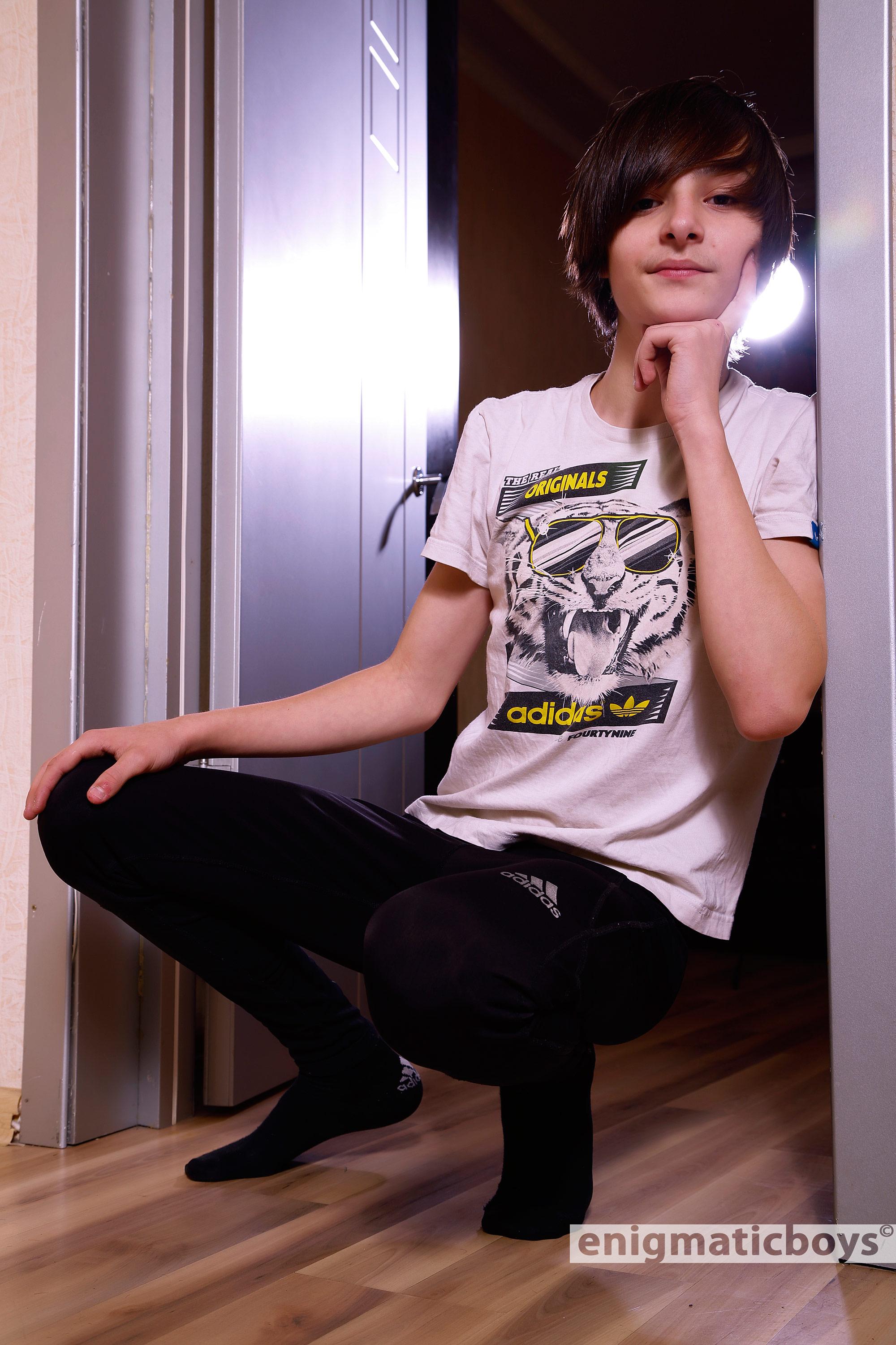 Photo album LeeRyan-Enigmaticboys | Twinkaboo.com