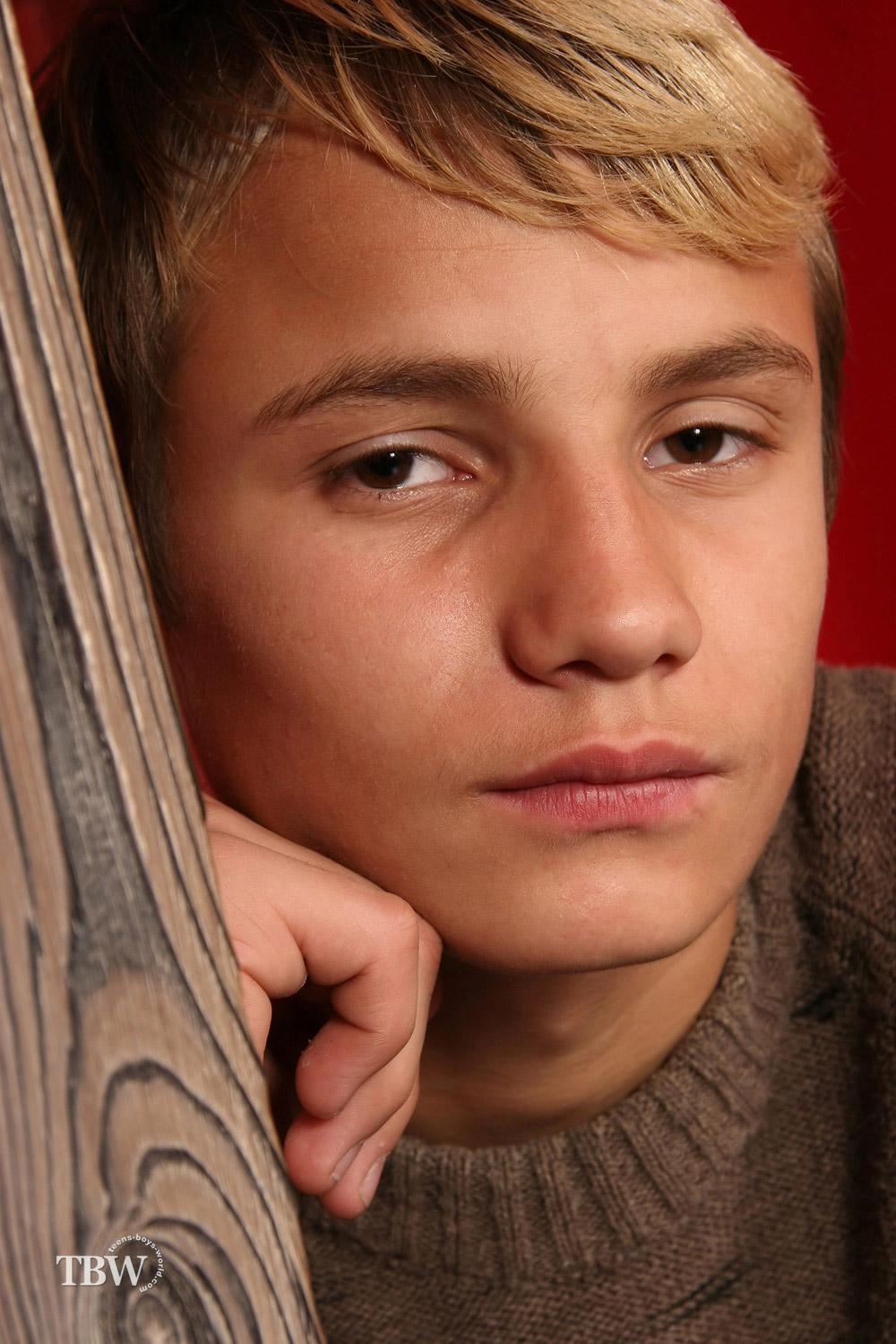 Photo album TBW Carlos | Twinkaboo.com